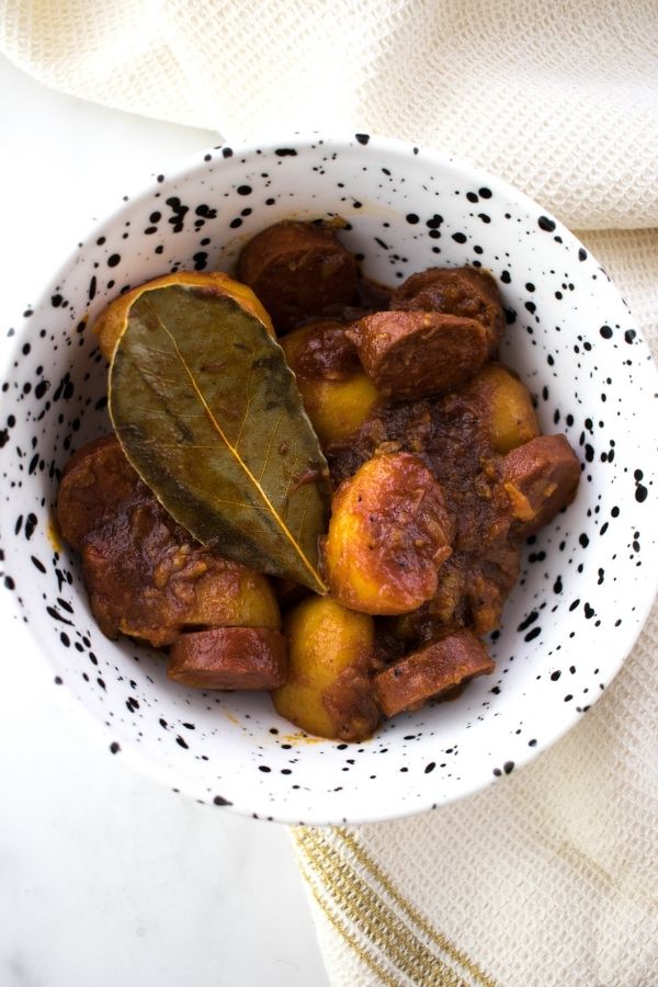 patatas a la riojana (potatoes rioja-style with chorizo) - A Hedgehog ...